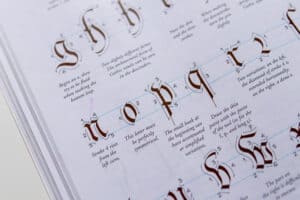 10 BEST Calligraphy Books For Beginners (2023) | Lettering Daily