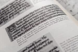 10 BEST Calligraphy Books For Beginners (2023) | Lettering Daily