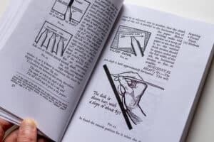 10 BEST Calligraphy Books For Beginners (2023) | Lettering Daily