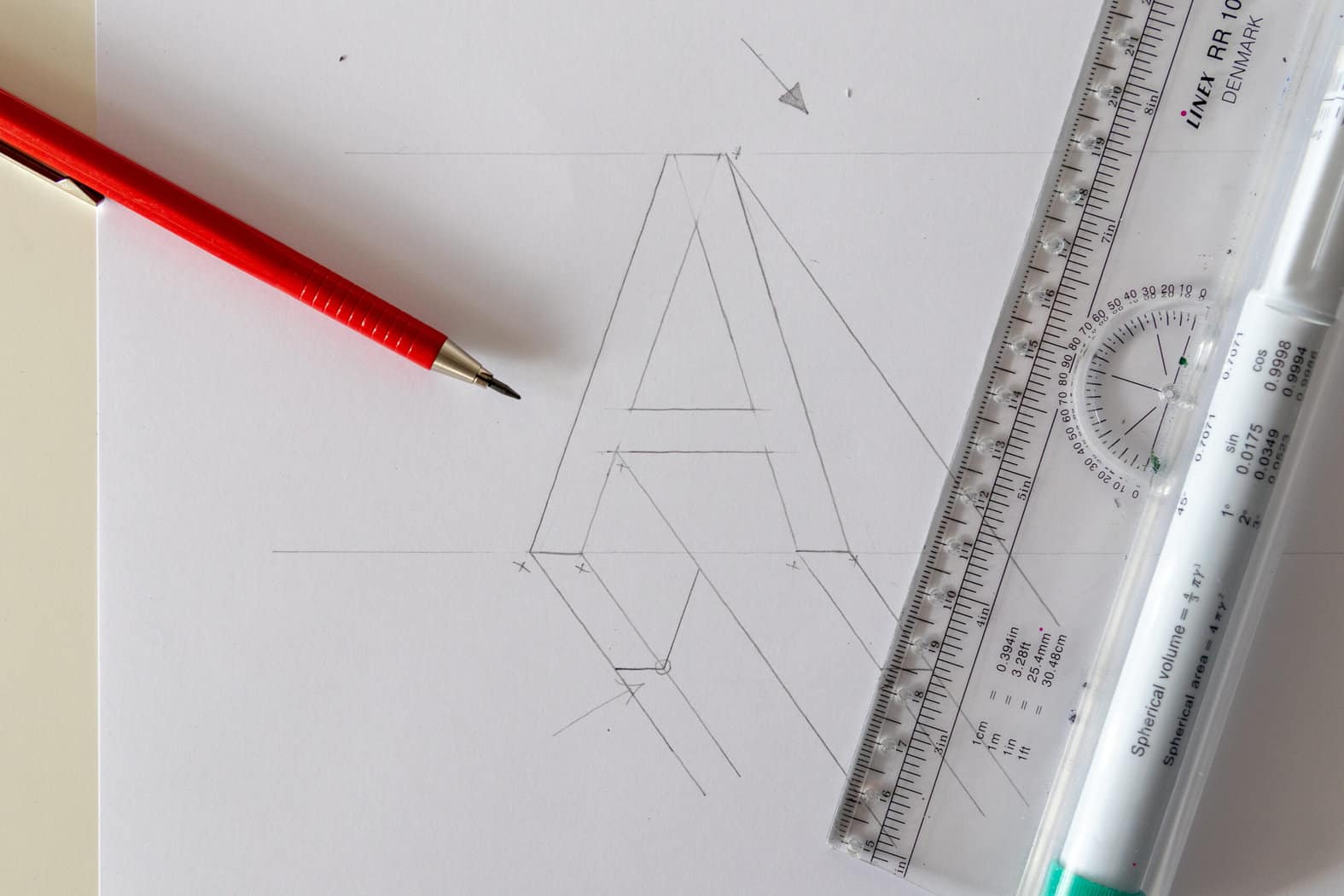 How To Draw 3D Letters (+ Free Worksheets 2021) | Lettering Daily